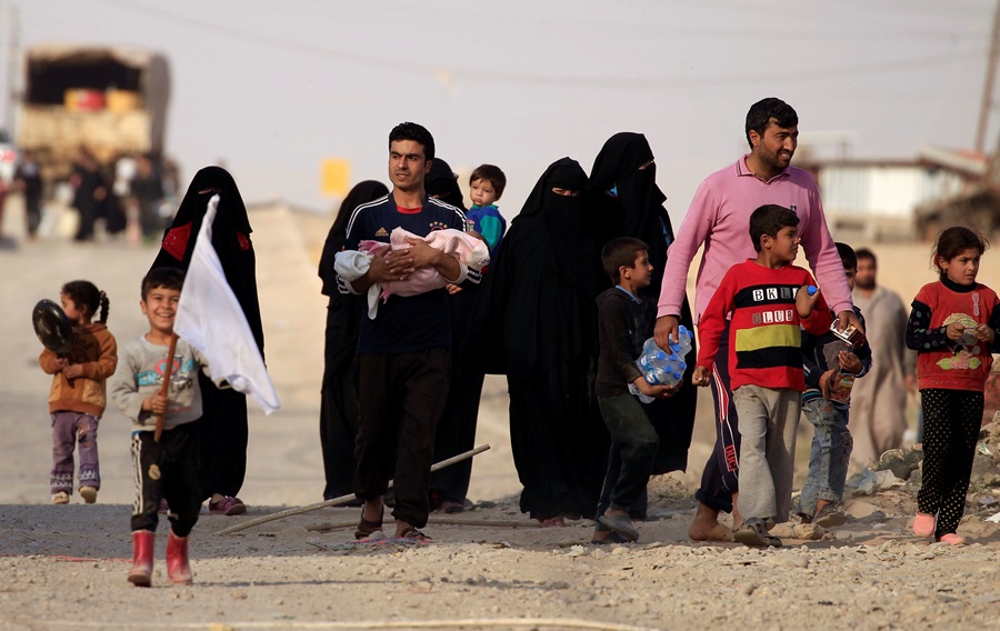 ISIS Encouraged Muslims to Betray Christians, Bishop Says - Christian Today
