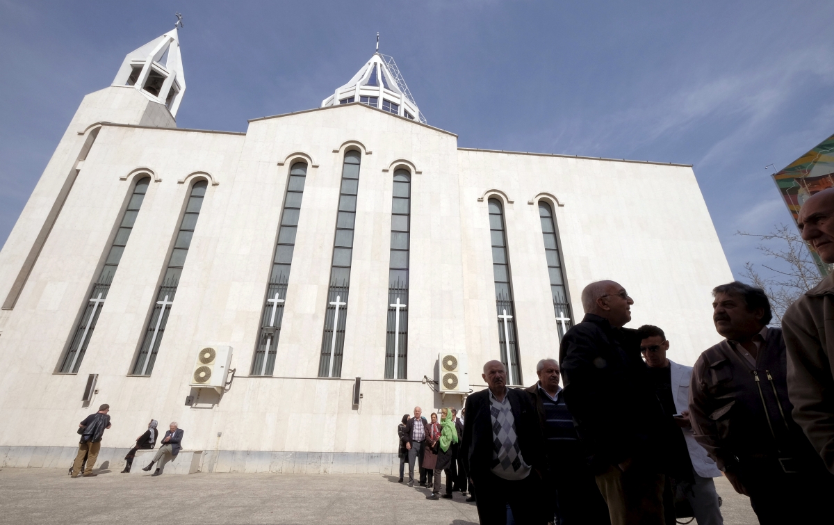 Human Rights Groups Condemn Persecution Of Iranian Christians ...