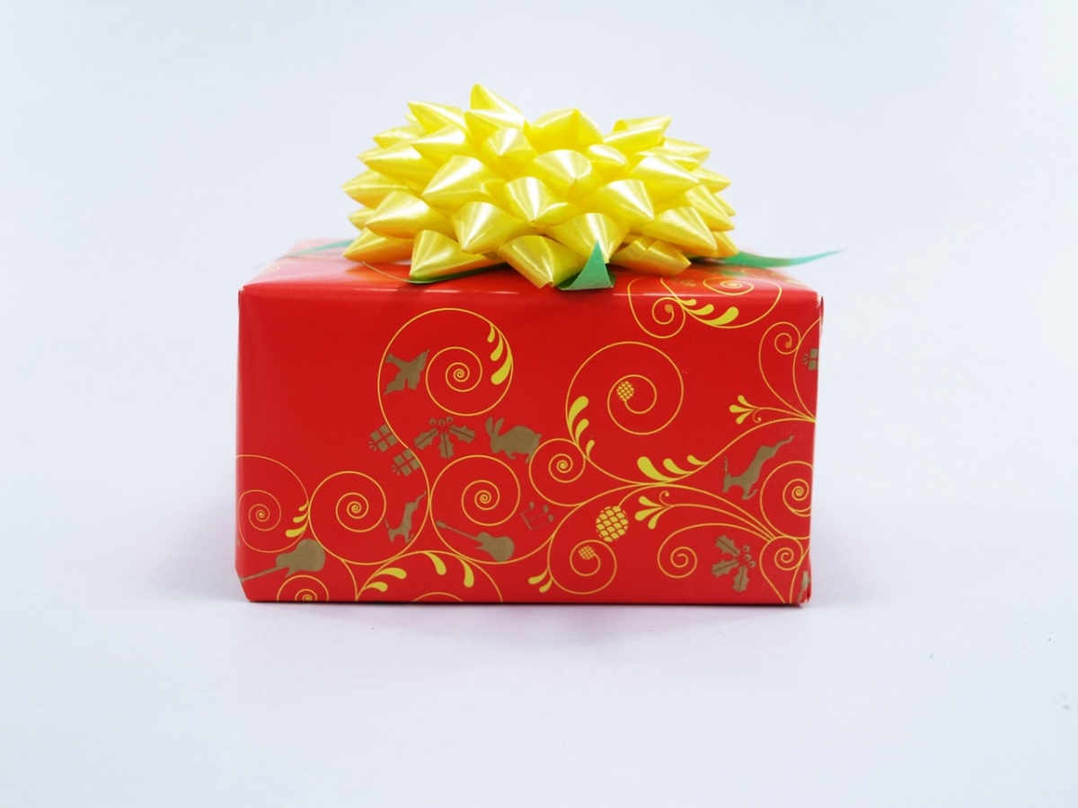 3 Reasons Why Today Is Called the \'Present\' - Christian Today