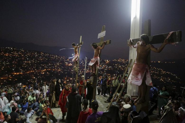 What was the charge against Jesus that resulted in His execution by ...