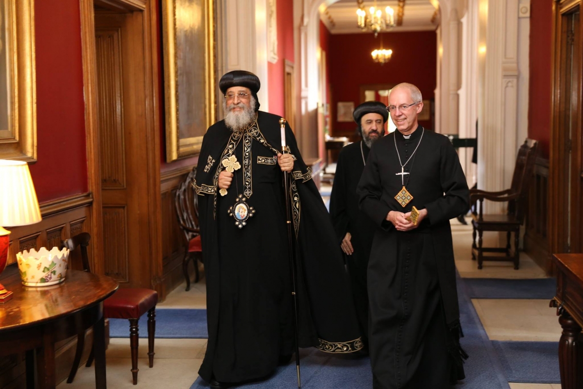 Egypt\'s Coptic Pope meets the Queen and the Archbishop of Canterbury ...