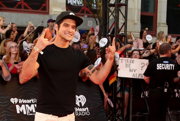 'Scream' season 3 reboot cast news: Tyler Posey lands regular role in ...