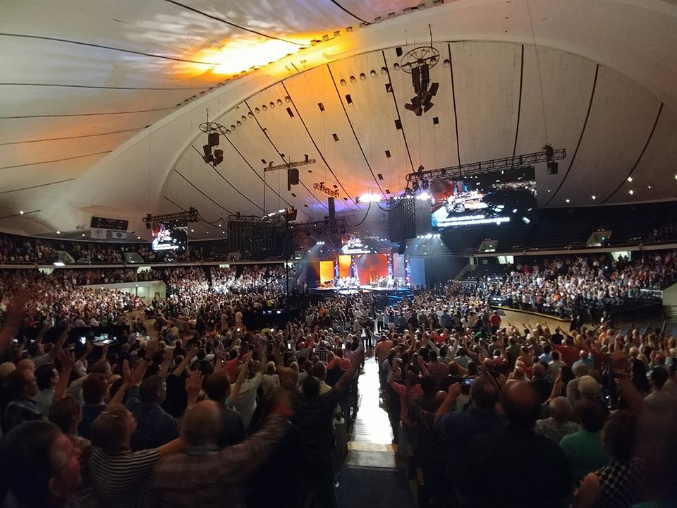 U.S. Assemblies of God elects first-ever woman to serve as its general ...