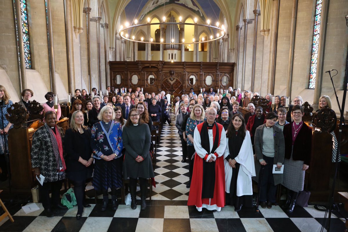 25 years of women priests celebrated across Church of England ...