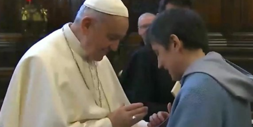Pope pulled hand away from worshippers because of 'hygiene' concerns ...