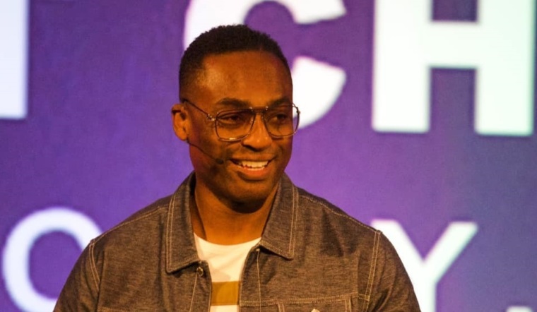 Megachurch pastor Dimitri Bradley killed in car crash; Thousands at ...