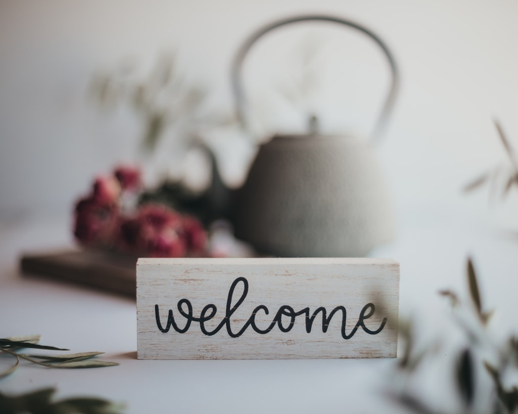 How well do we welcome others in our meetings? - Christian Today