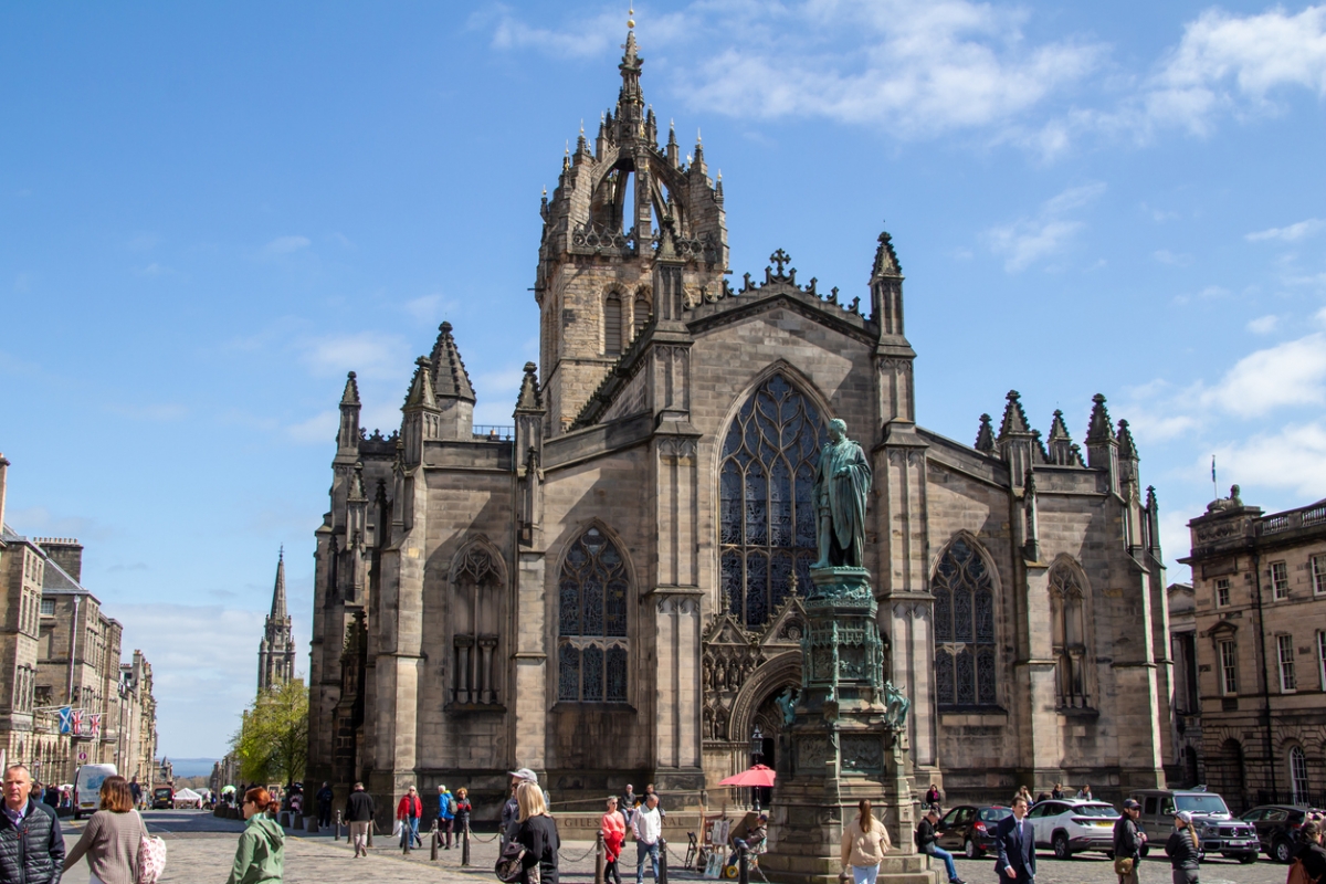 Service of celebration for Queen at Scottish cathedral - Christian Today