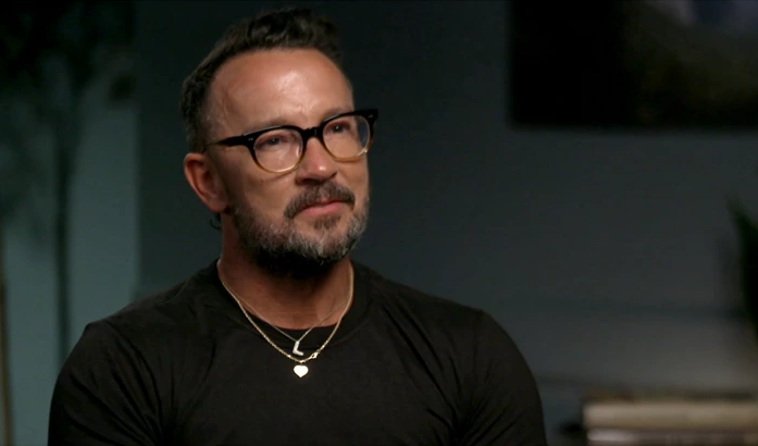 Carl Lentz admits to 'more than one' affair - Christian Today