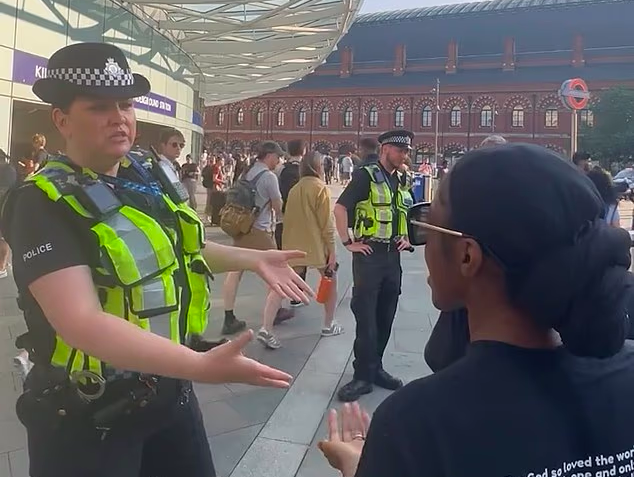 Street preacher urges boldness in faith after police encounter ...