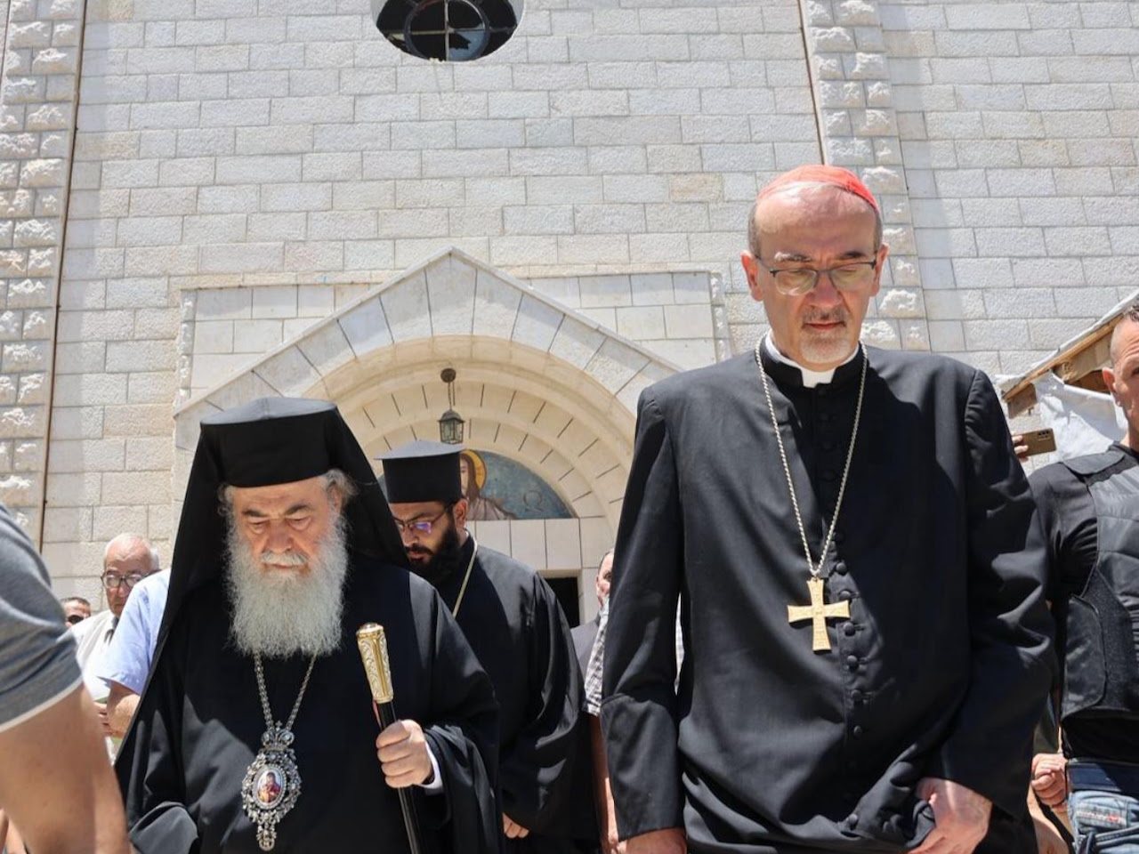 Church leaders bring hope and help to Gaza’s war-torn Christians ...