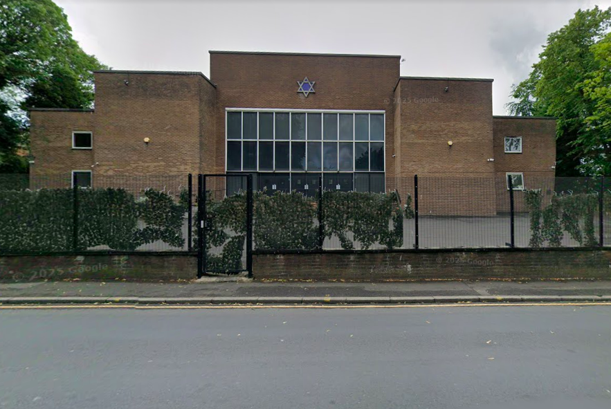 Christians praying for Jewish community after deadly synagogue attack ...