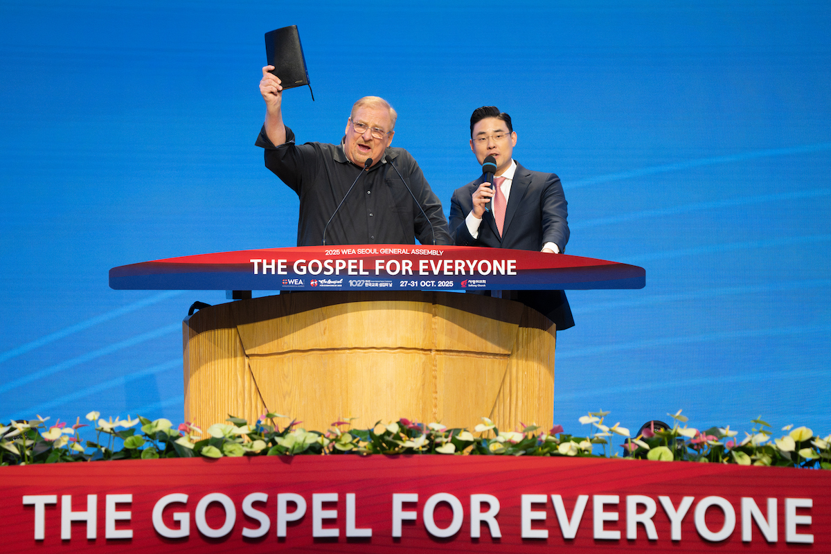 Rick Warren lists 5 things Christian leaders must do to win the world ...