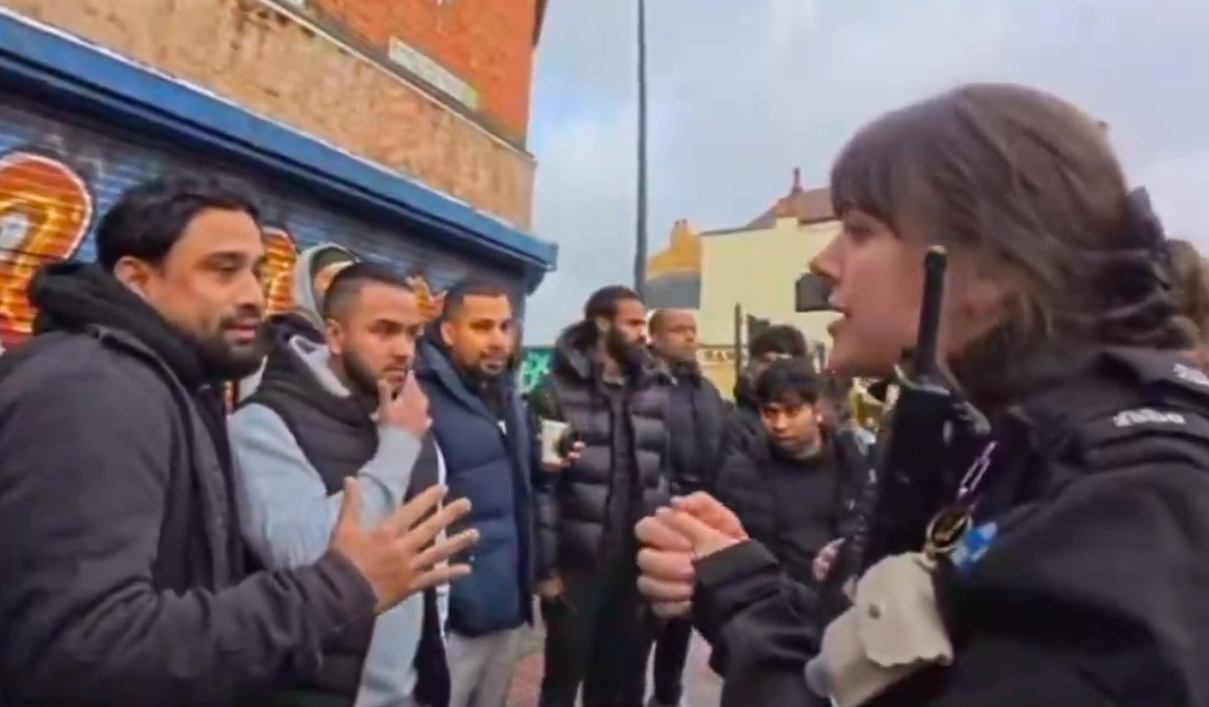 Met commends officer who defended Christian street preacher's free ...