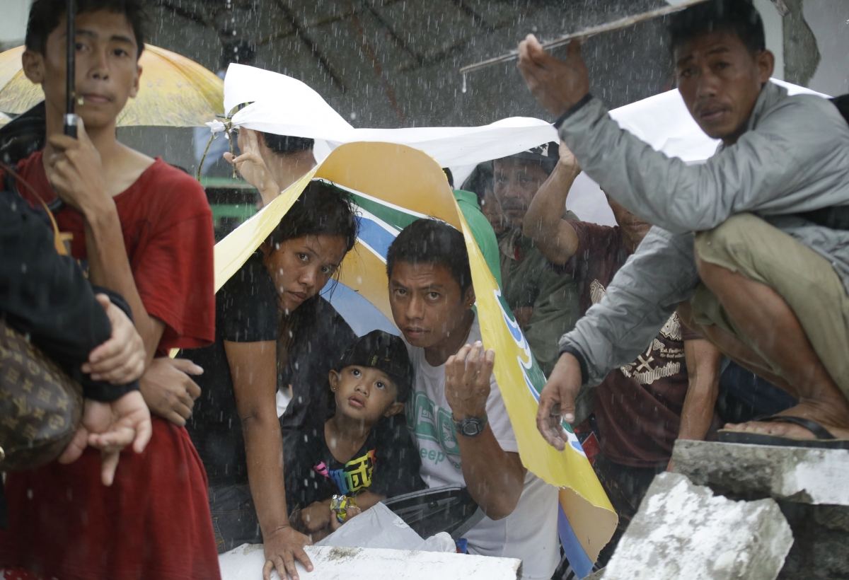 Prayers for Typhoon Haiyan victims - Christian Today