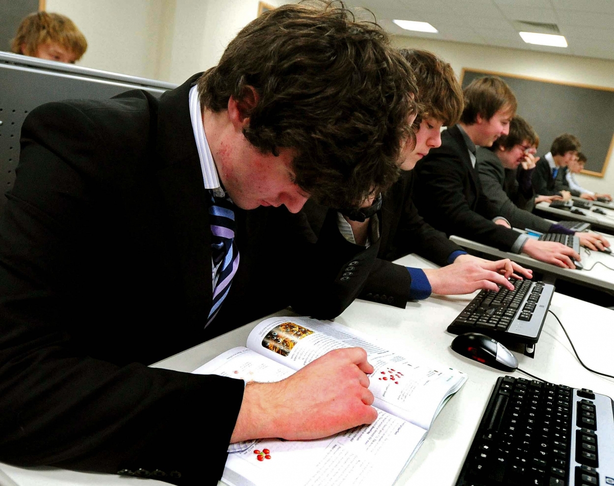 No quick fix solution to weapons in schools - XLP - Christian Today