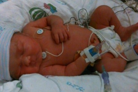 Miracle baby born to brain-dead mother who was kept on life support for ...