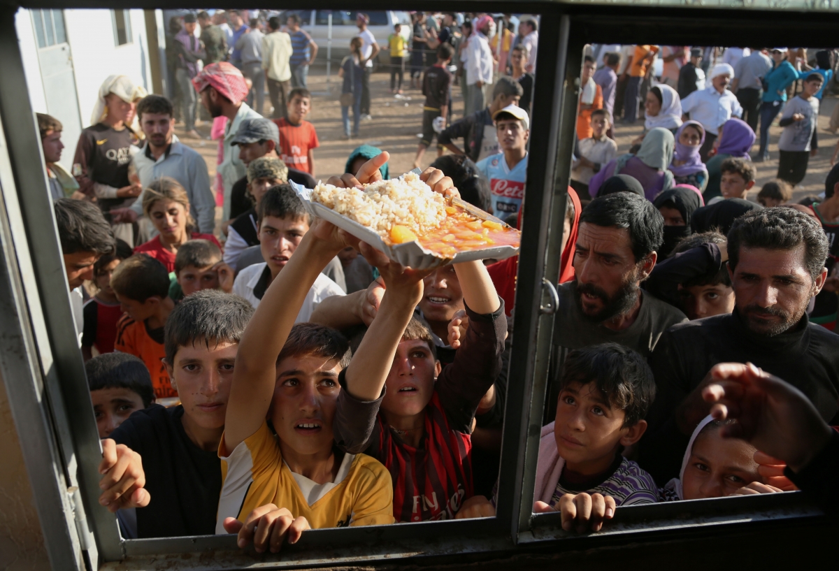 Yazidis on Mount Sinjar: could escalate to genocide within days or ...