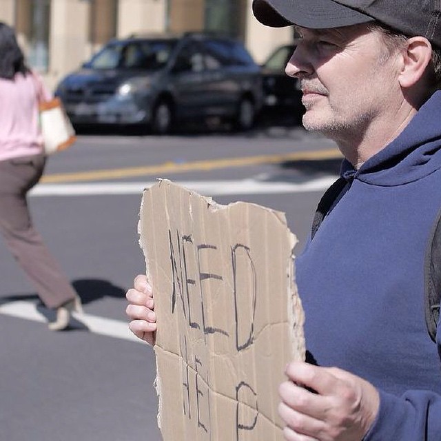California megachurch pastor Rick Cole sleeps on the streets to raise ...