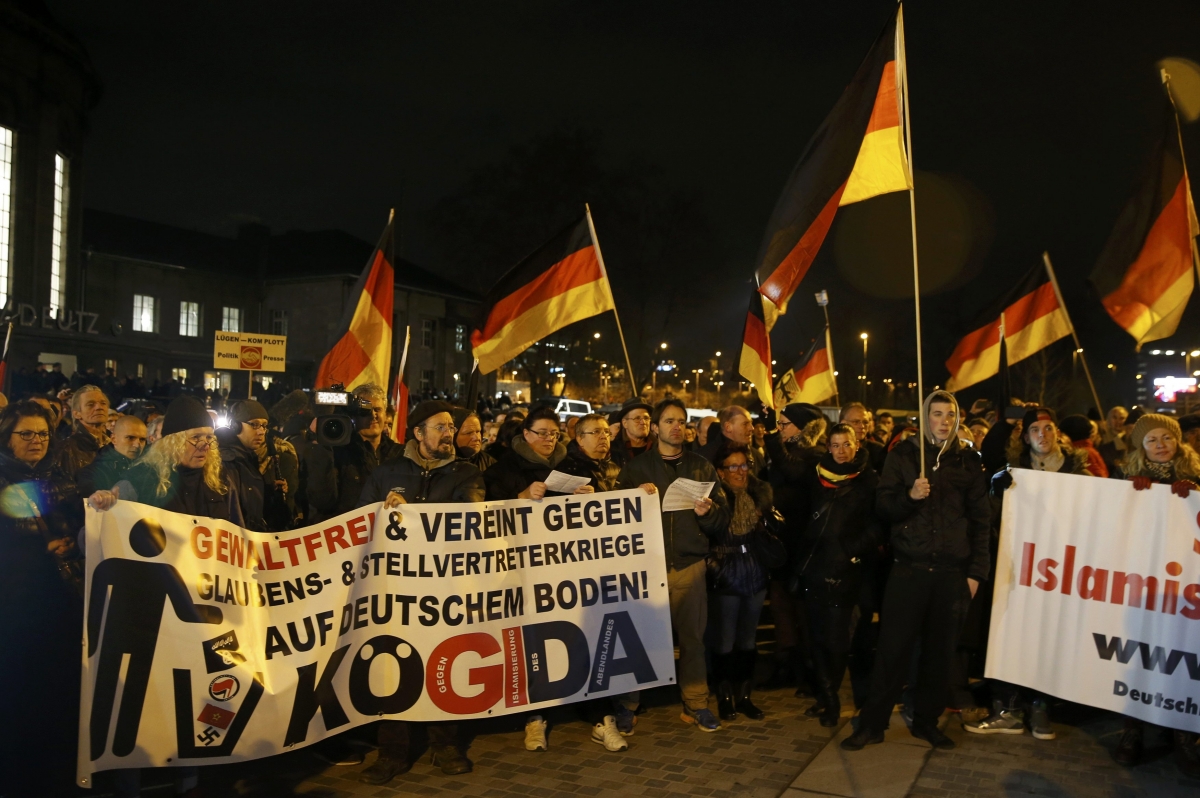 \'Racist\' protesters march against Islam and immigration in Germany ...