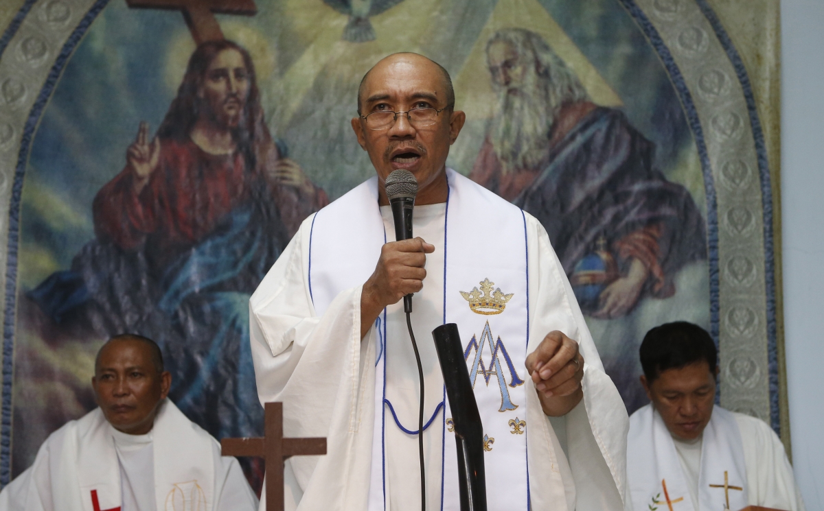 Meet the Catholic priest who doesn\'t believe in celibacy - Christian Today