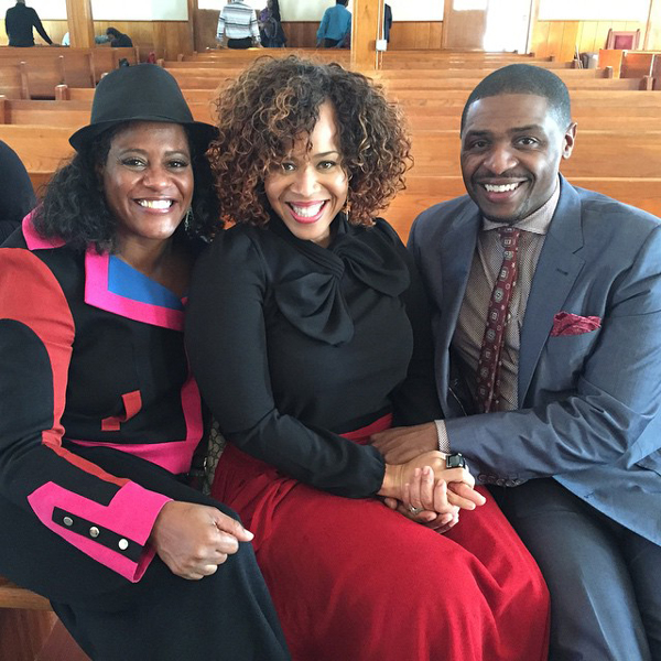 Mary Mary singer Tina Campbell preaches her first sermon - Christian Today