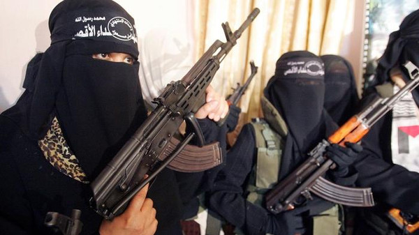 Father of teenager executed by ISIS \'kills 7\' of the terrorist group ...