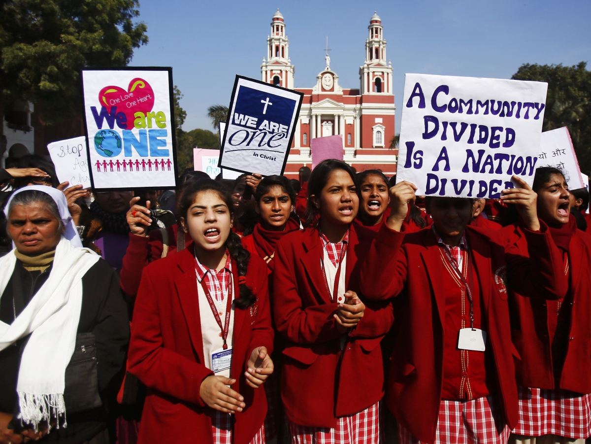India: Nuns, priests and children forced onto buses by police during ...
