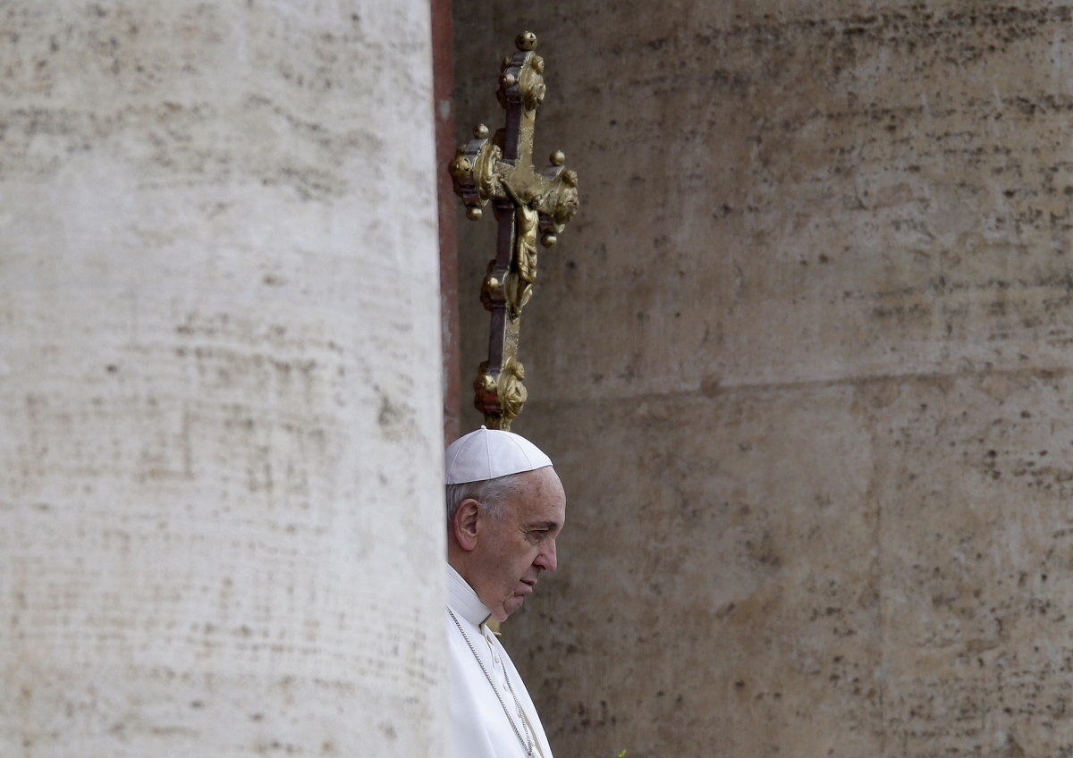 Pope prays for end to persecution against Christians - Christian Today