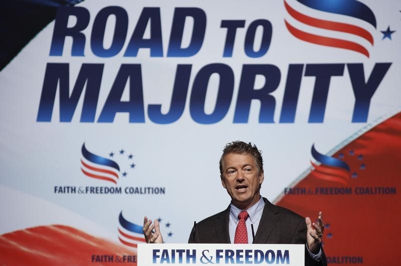 Republican candidates face tricky balance in appealing to conservative ...