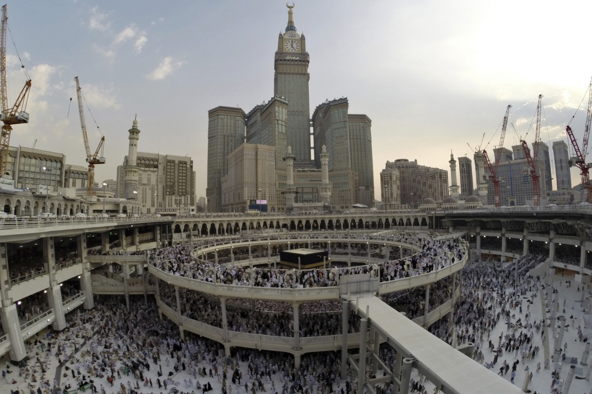 Muslim man recalls life-changing encounter with Jesus while in Mecca ...