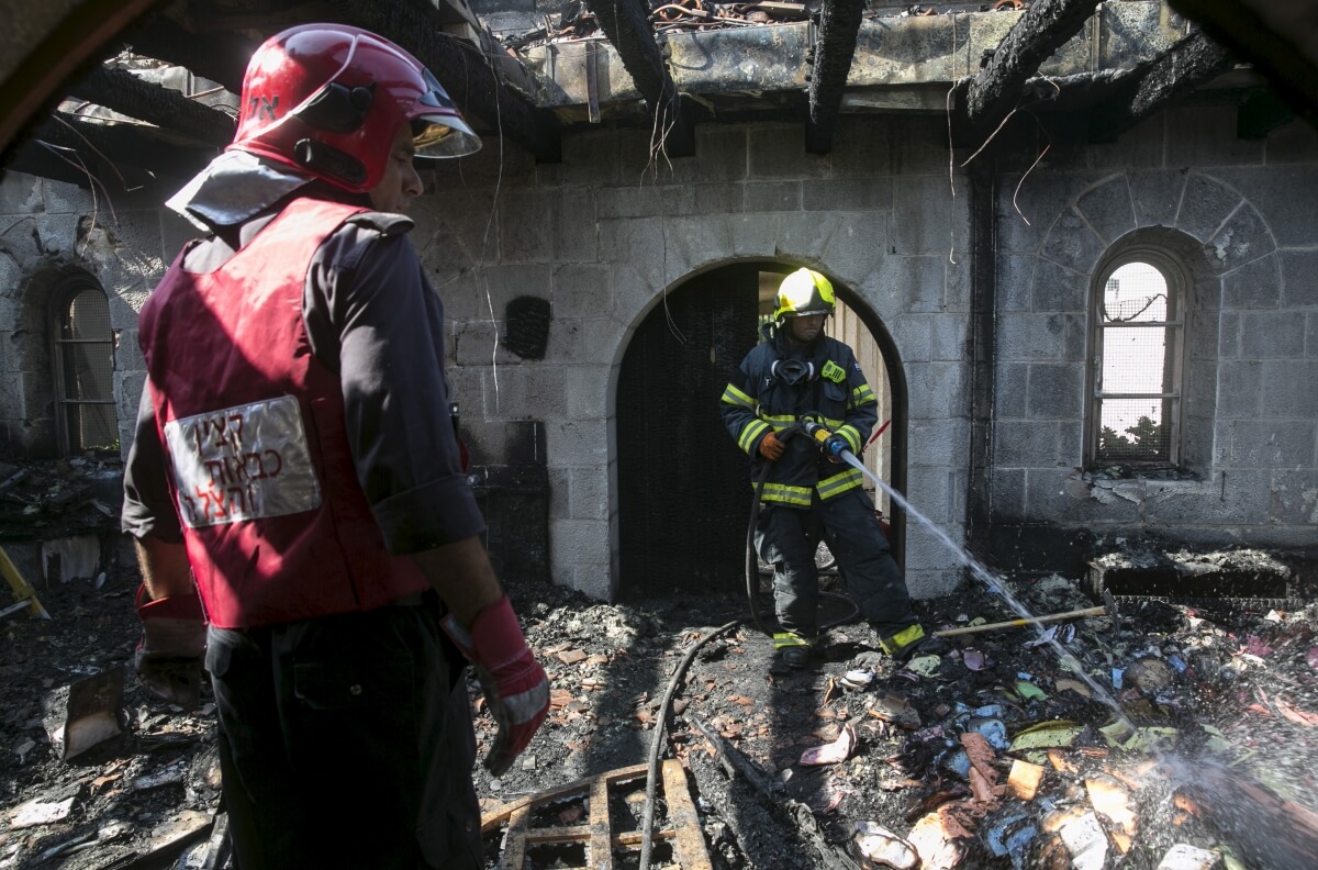 Rabbis back crowdfunding project to restore destroyed church ...