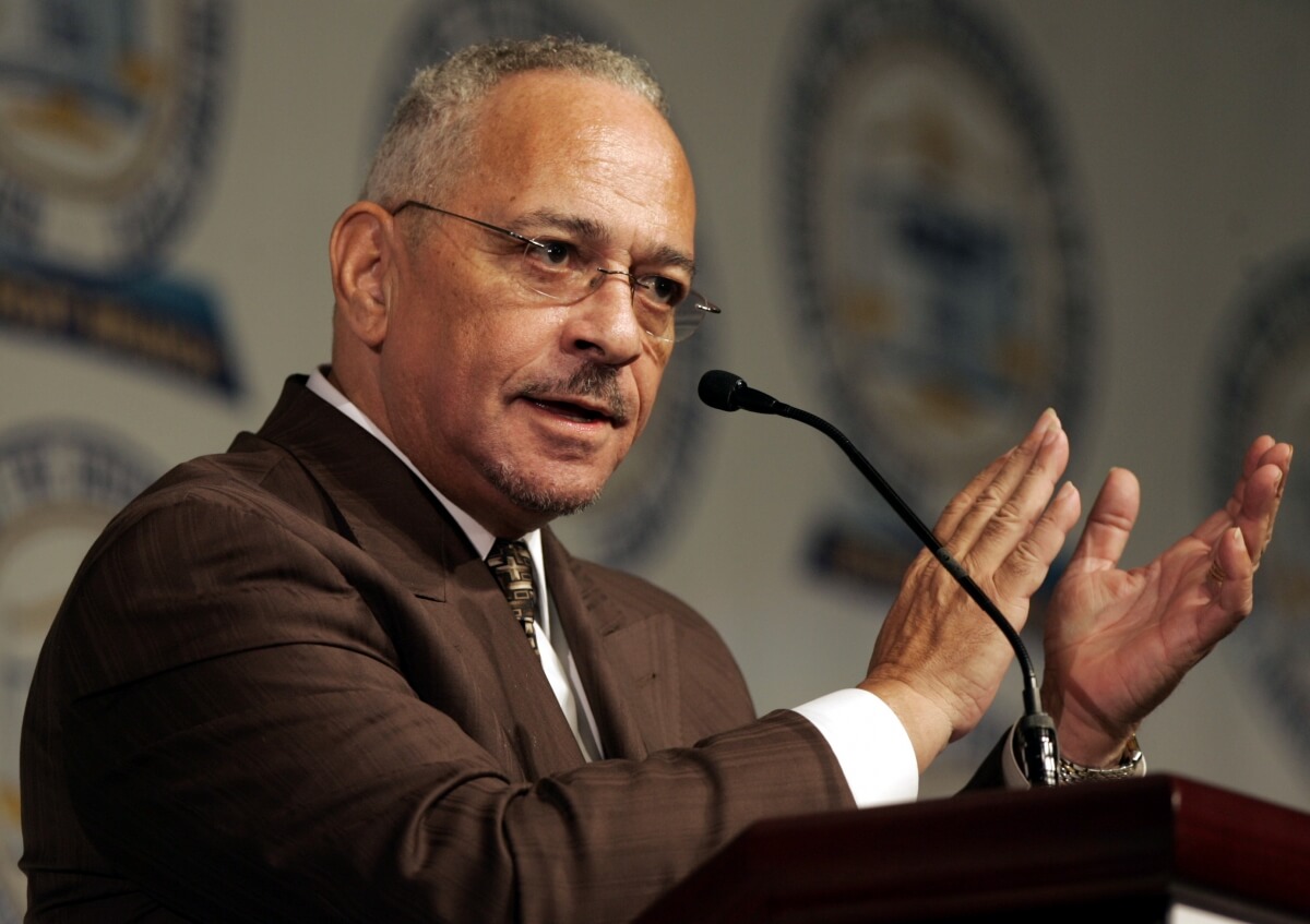 Obama\'s former pastor accuses Israel of practising apartheid ...
