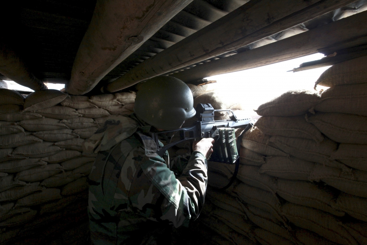 U.S.-led airstrikes obliterate ISIS\' high Sharia court in Iraq ...