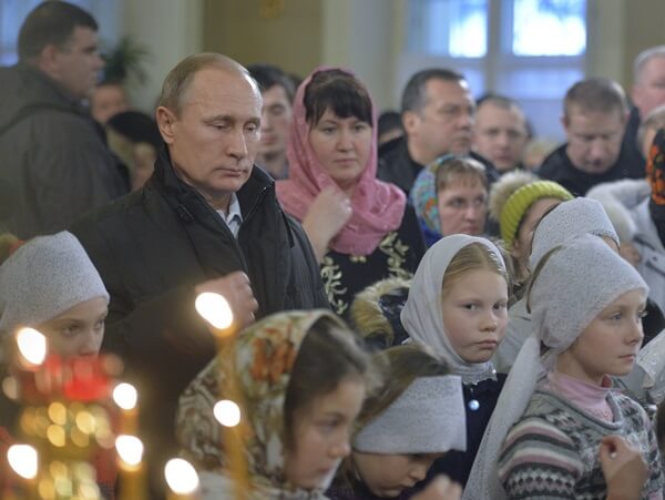 Putin signs document naming U.S., NATO as threats to Russia\'s national ...