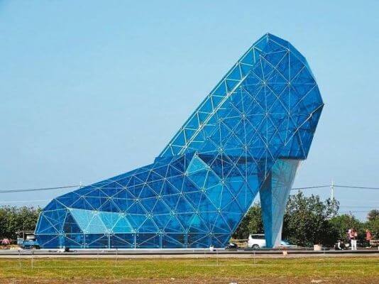 Taiwanese town builds church shaped like a shoe to attract female ...