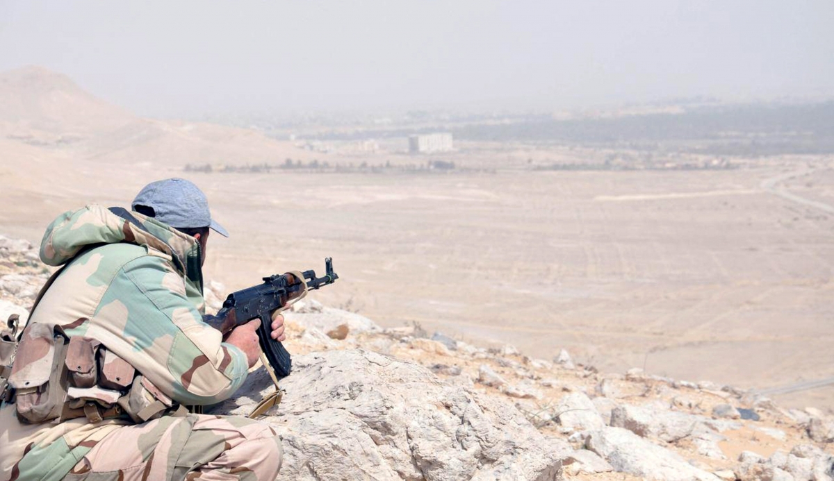 Syrian army battles to take back Palmyra from Islamic State - Christian ...