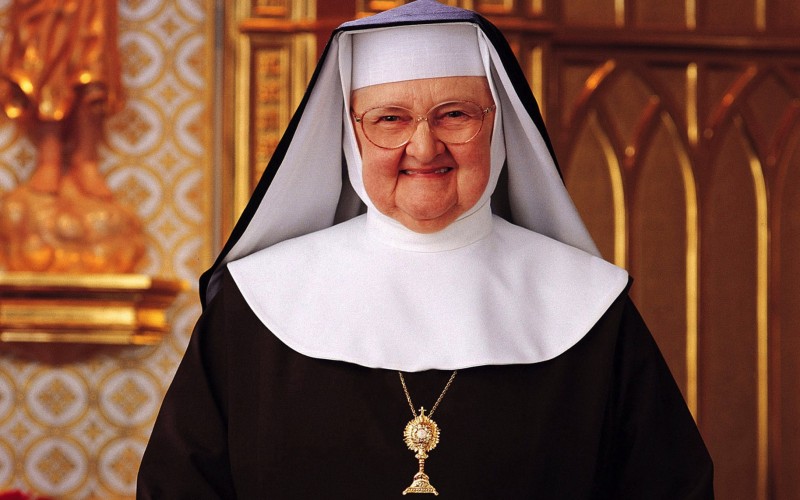 Mother Angelica, America\'s most famous nun and founder of world\'s ...