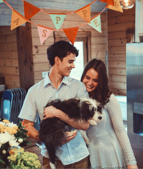 Duck Dynasty\'s John Luke and Mary Kate Robertson say marriage has made ...