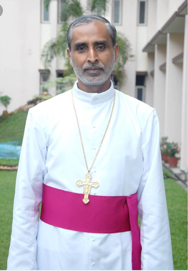 Indian bishop donates a kidney to save a life - Christian Today