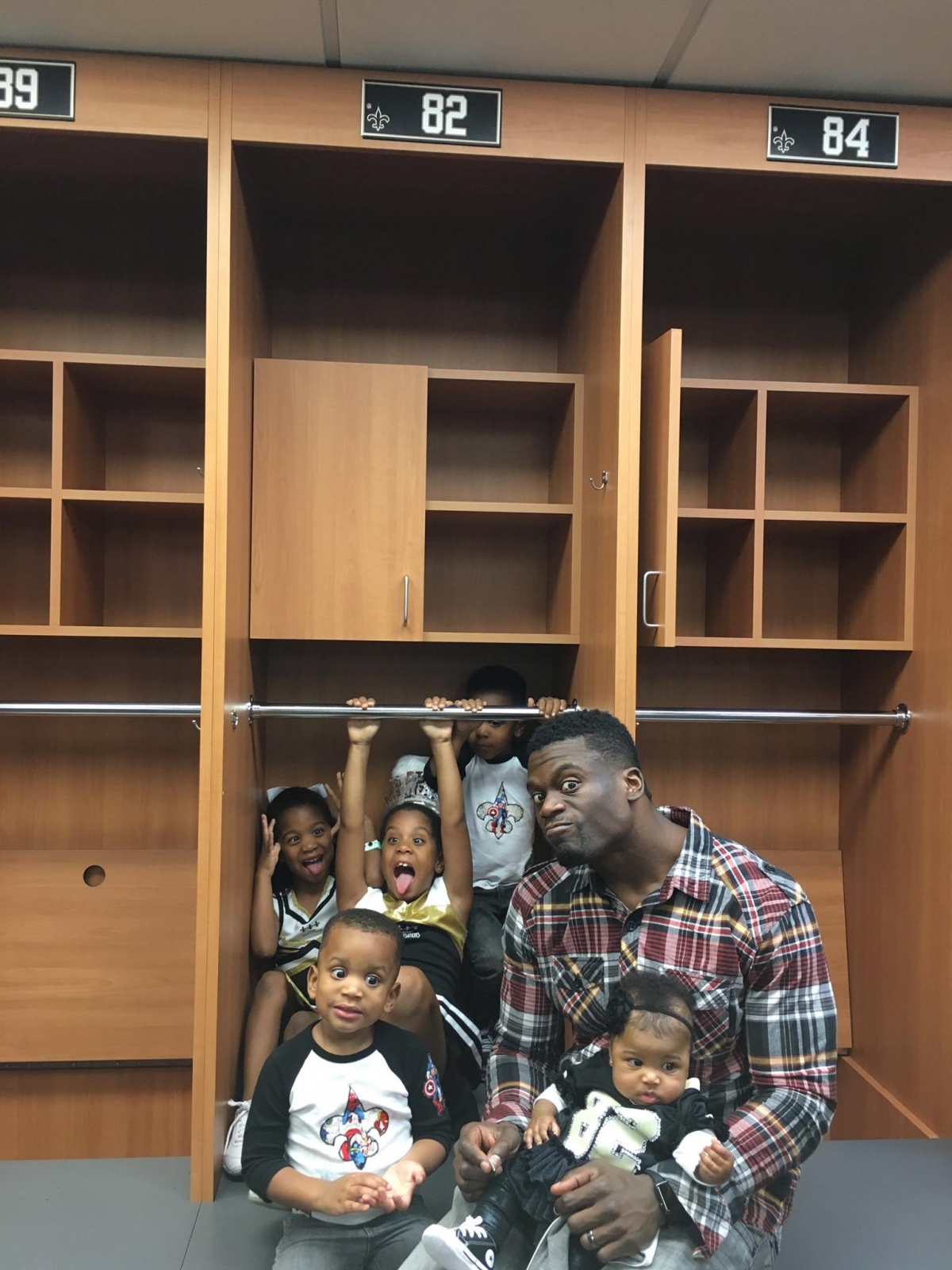 NFL star Benjamin Watson says he takes on the roles of \'priest ...