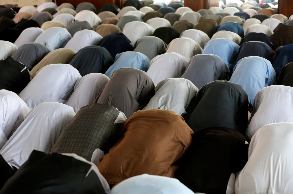 Sign of unity: Catholic Church in United Arab Emirates hosts hundreds ...