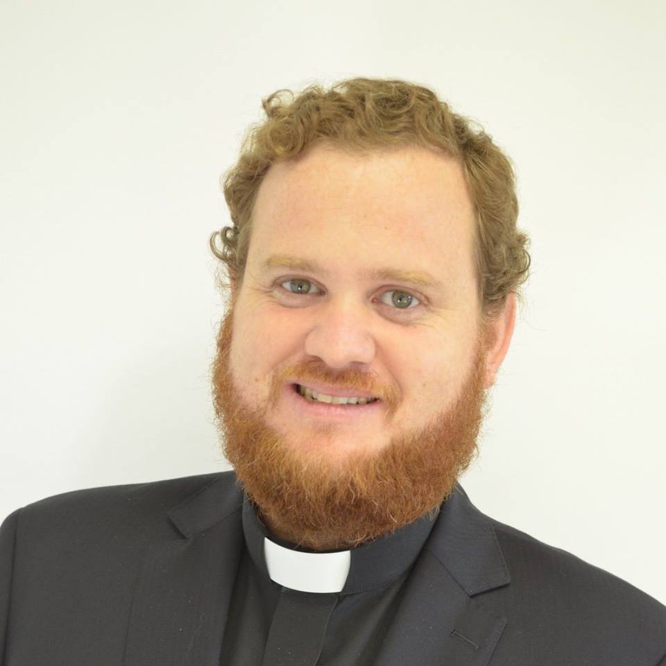 \'Compassionate\' priest encouraged by Pope Francis to fight cancer ...