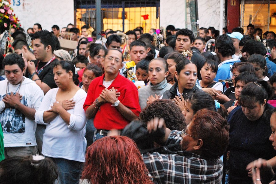 \'Saint Death\' Drawing Millions of Devotees in Mexico, U.S. Despite ...